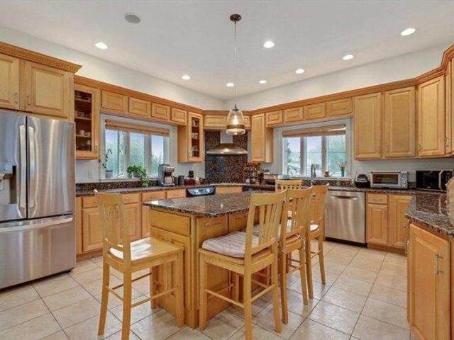 condo with 4 bedroom, Lynn MA DS102962027