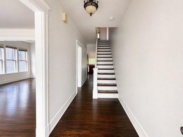 condo with 4 bedroom, Lynn MA ES105060577