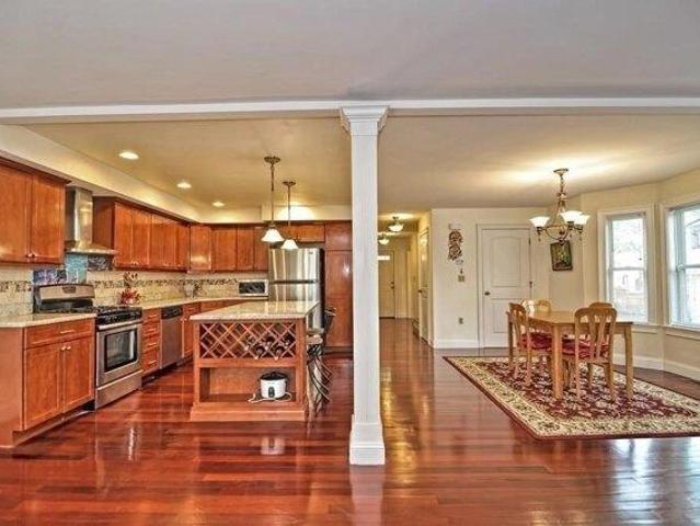 condo with 4 bedroom, Malden MA ES103970100