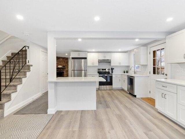 condo with 4 bedroom, Marblehead MA DLS102346598