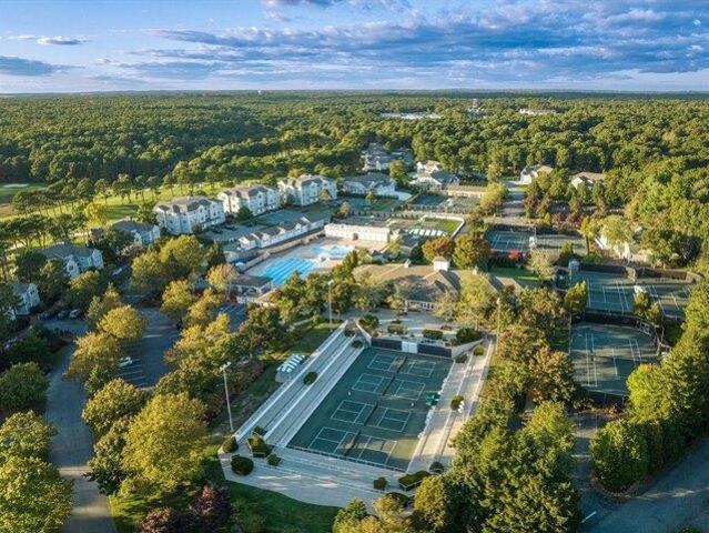 condo with 4 bedroom, Mashpee MA DLS101659422
