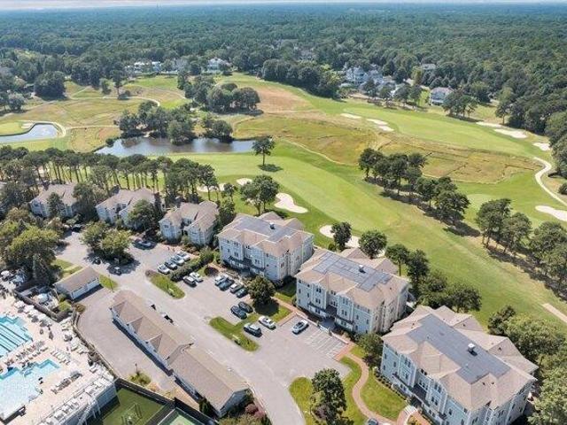 condo with 4 bedroom, Mashpee MA DS104010767