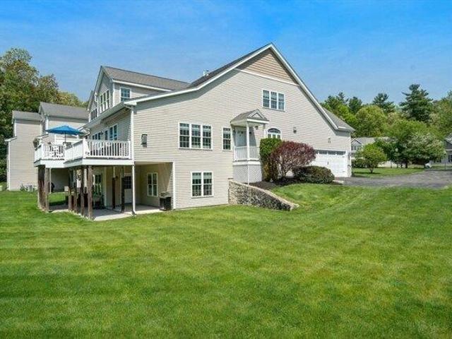 condo with 4 bedroom, Medway MA ES104653438