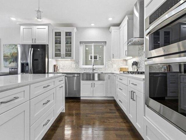 condo with 4 bedroom, Medford MA DS103444753