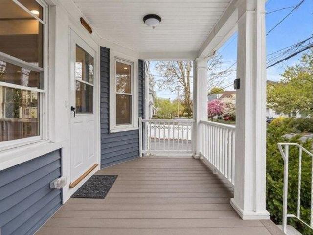 condo with 4 bedroom, Medford MA ES105203631