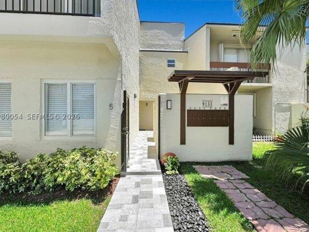 condo with 4 bedroom, Miami FL ES104900301