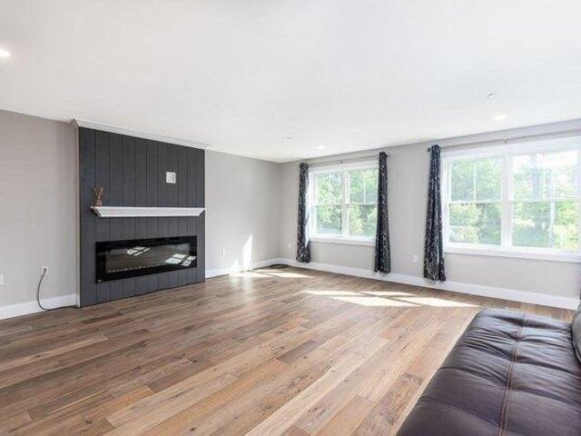 condo with 4 bedroom, Middleton MA ES103497920
