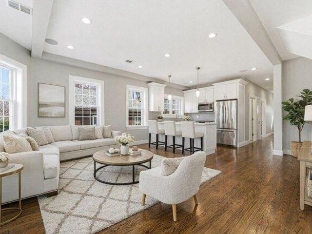 condo with 4 bedroom, Milton MA DLS102726425