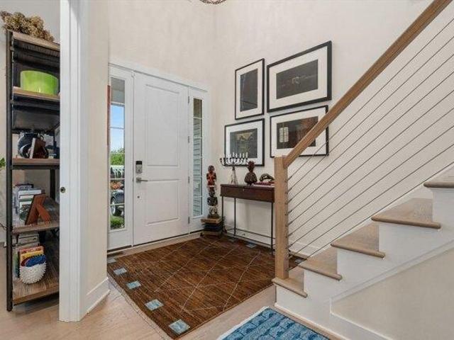 condo with 4 bedroom, Millis MA DS104407650