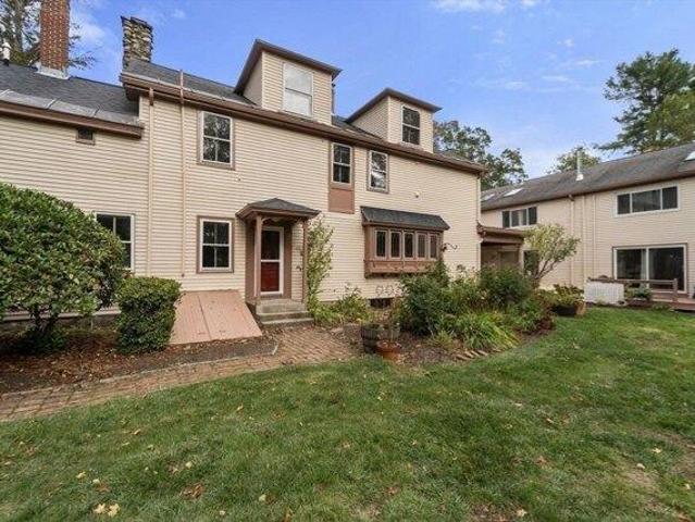 condo with 4 bedroom, Millis MA DS104444170