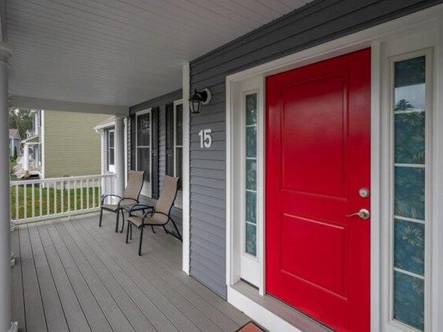 condo with 4 bedroom, Nashua NH DS102318627
