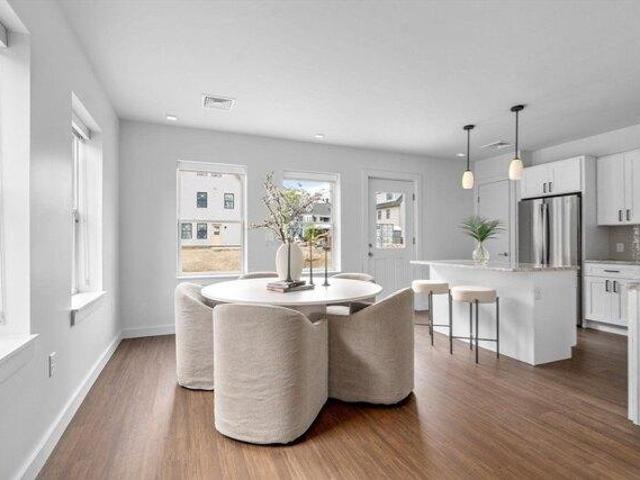 condo with 4 bedroom, Natick MA ES105079778