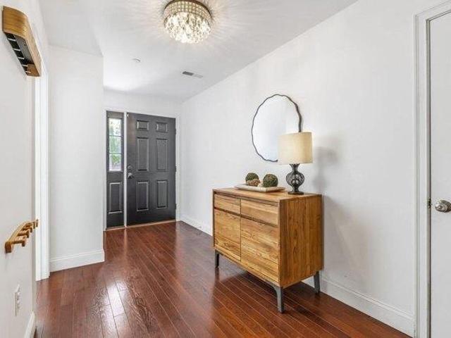 condo with 4 bedroom, Needham MA ES103443210