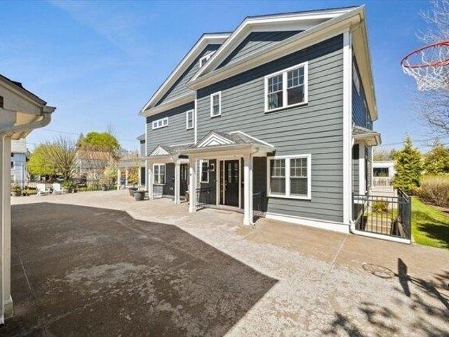 condo with 4 bedroom, Newton MA ES103248168