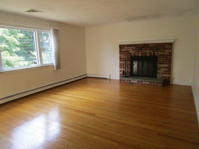 condo with 4 bedroom, Newton MA ES104296990