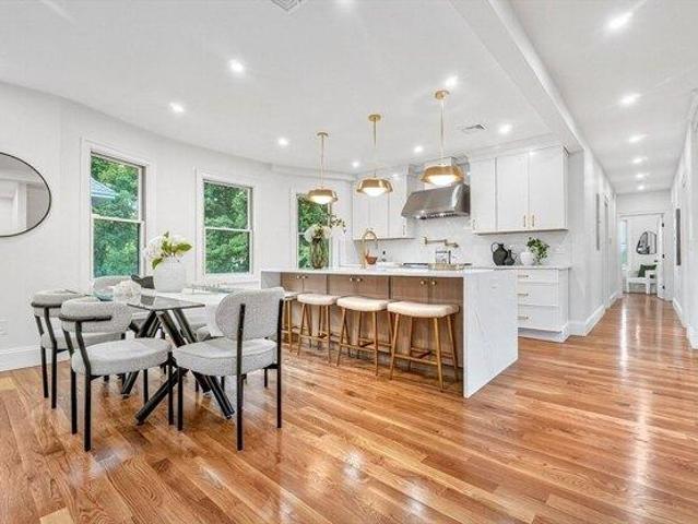 condo with 4 bedroom, Newton MA ES105206906