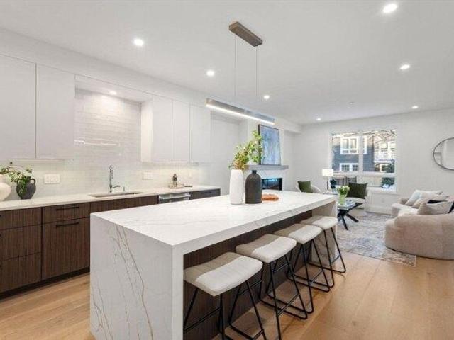 condo with 4 bedroom, Newton MA ES105278001