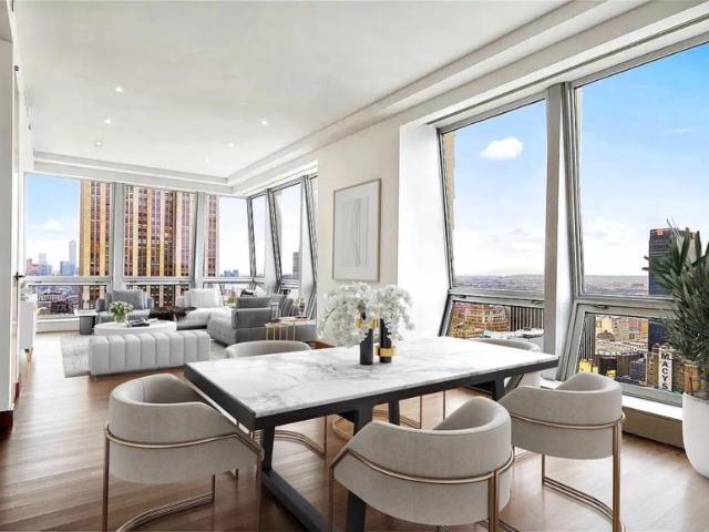 condo with 4 bedroom, New York NY DLS99999531