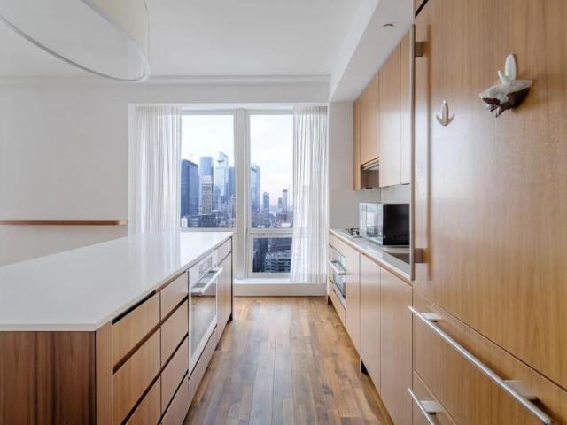 condo with 4 bedroom, New York NY ES99999531