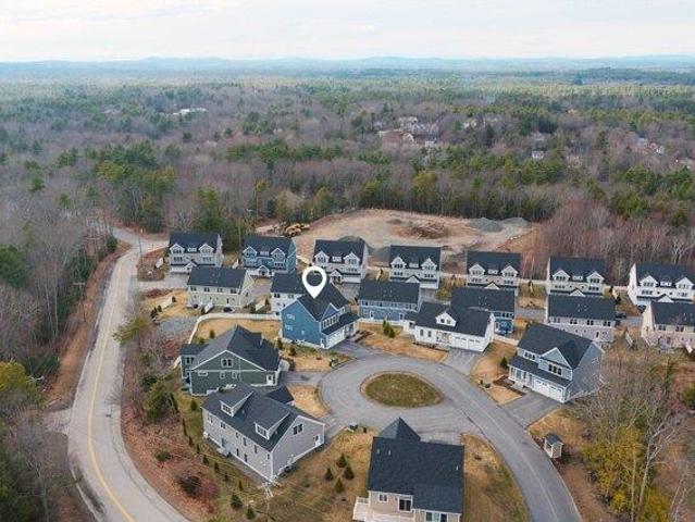 condo with 4 bedroom, Newmarket NH ES105114880