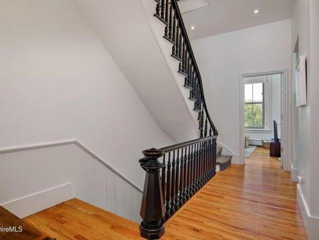 condo with 4 bedroom, North Adams MA ES103251087
