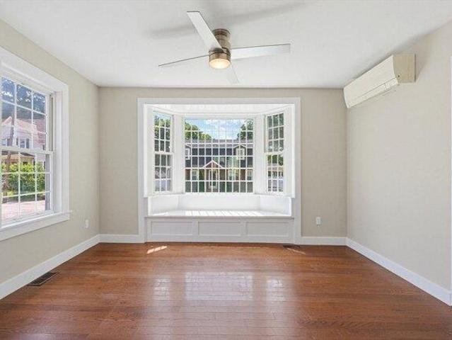 condo with 4 bedroom, Northbridge MA ES103809251