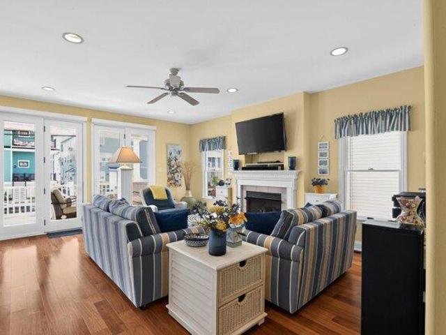 condo with 4 bedroom, Ocean City NJ ES105207399