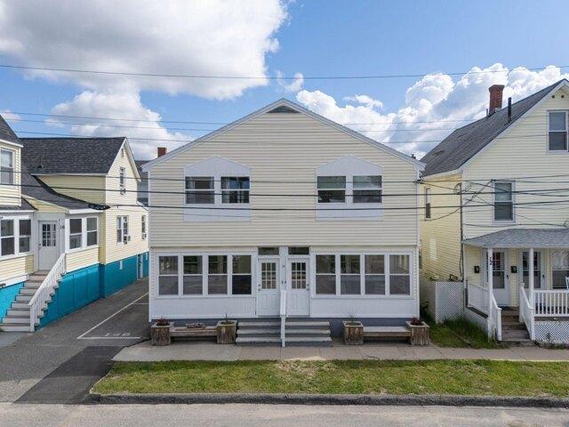condo with 4 bedroom, Old Orchard Beach ME ES104077156