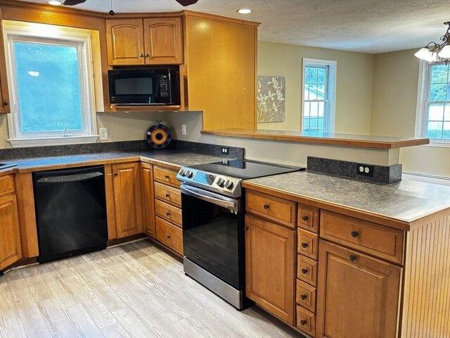 condo with 4 bedroom, Pembroke MA ES105142745