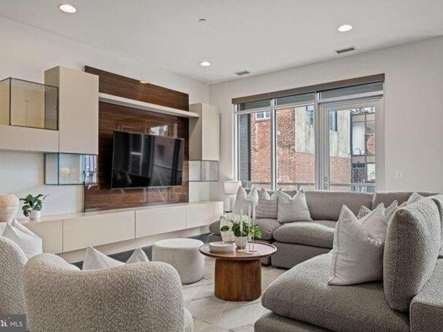 condo with 4 bedroom, Philadelphia PA DS103623584