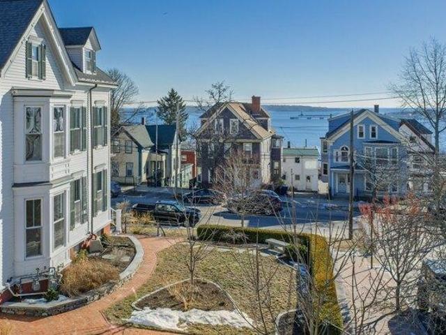 condo with 4 bedroom, Portland ME DLS102155739