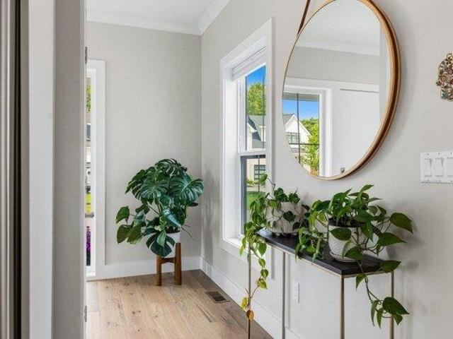 condo with 4 bedroom, Portsmouth NH ES105175353