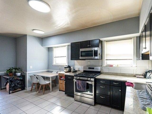 condo with 4 bedroom, Revere MA DS104445327