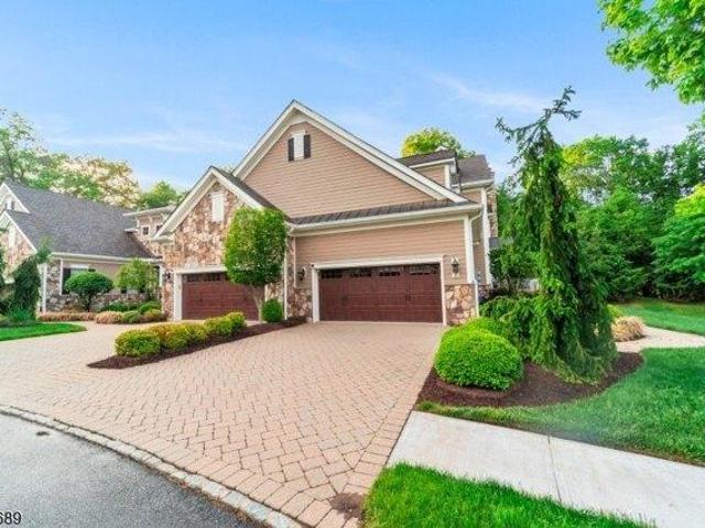 condo with 4 bedroom, River Vale NJ ES104567490