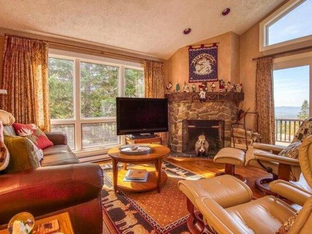 condo with 4 bedroom, Sandy River Plt ME ES105156764