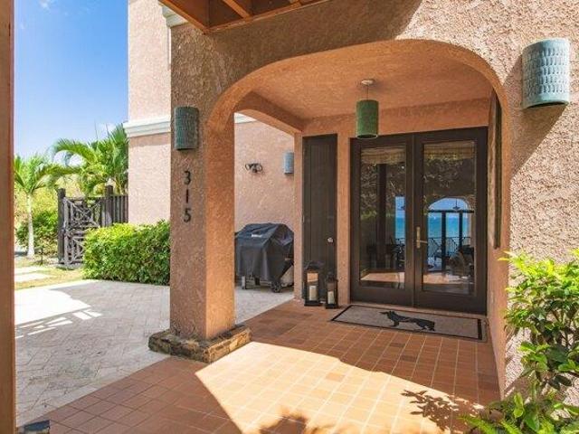 condo with 4 bedroom, Saint Croix IN ES103160418