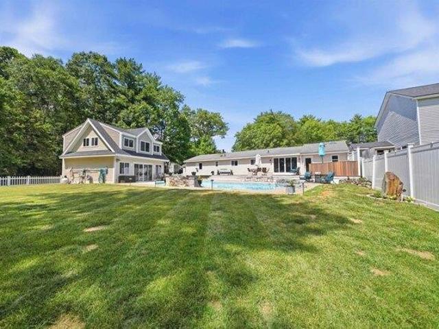 condo with 4 bedroom, Seabrook NH ES104849939