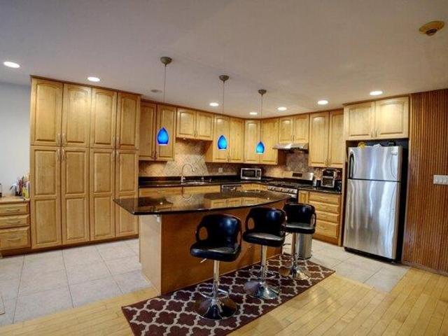 condo with 4 bedroom, Secaucus NJ DLS101749706