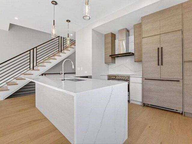 condo with 4 bedroom, Somerville MA DS104296340