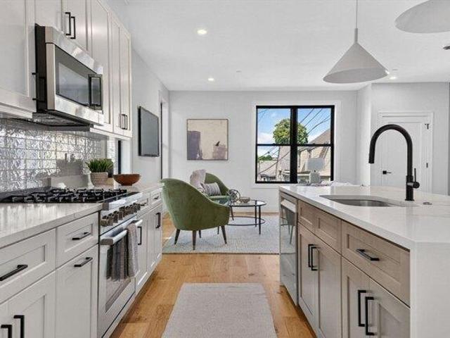 condo with 4 bedroom, Somerville MA ES104008587