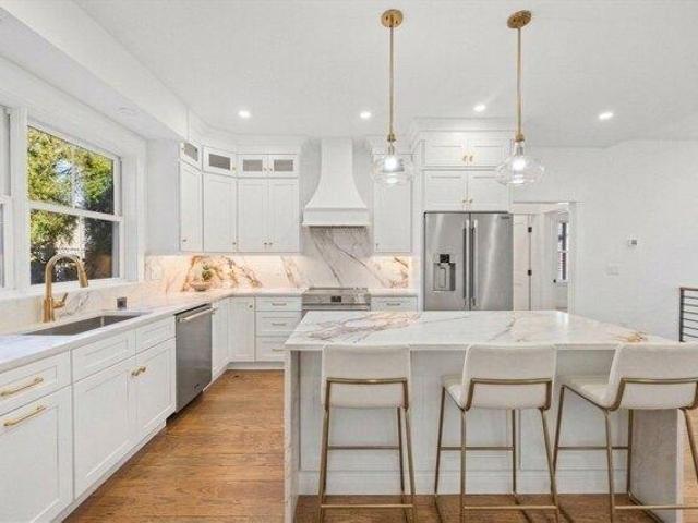 condo with 4 bedroom, Somerville MA ES103437085