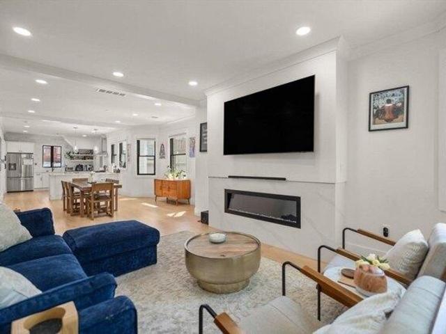 condo with 4 bedroom, Somerville MA ES103440690