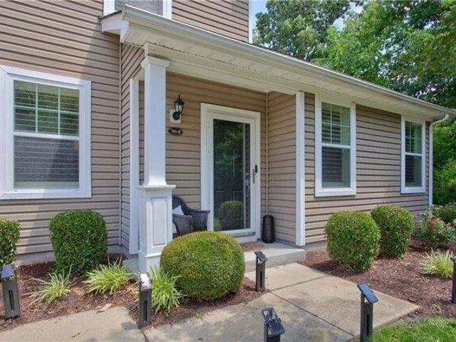 condo with 4 bedroom, Suffolk VA DS103602131