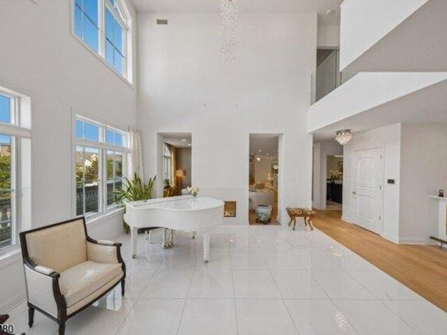 condo with 5 bedroom, West Orange NJ ES105174931