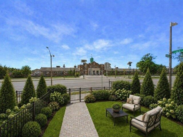 condo with 5 bedroom, Boston MA ES104849408