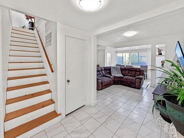 condo with 5 bedroom, Boston MA ES105040927