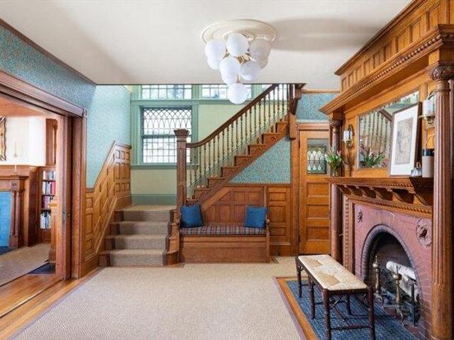 condo with 5 bedroom, Brookline MA DS102089171