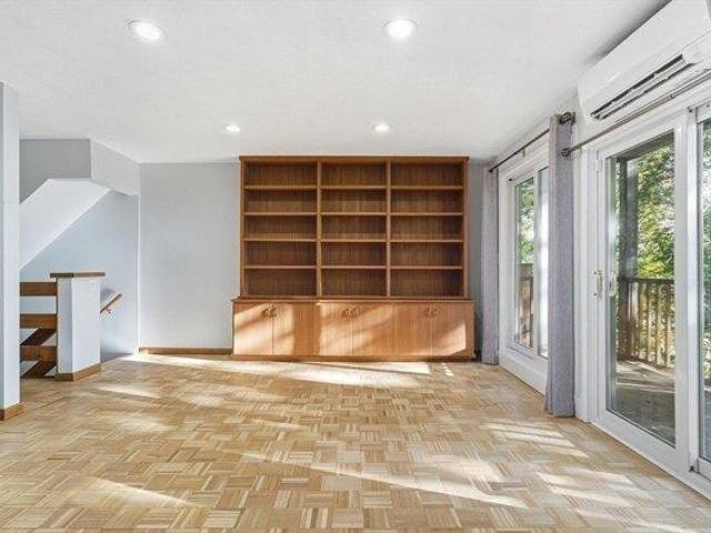 condo with 5 bedroom, Brookline MA ES104077041