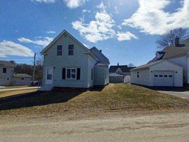 condo with 5 bedroom, Fairfield ME ES105117565
