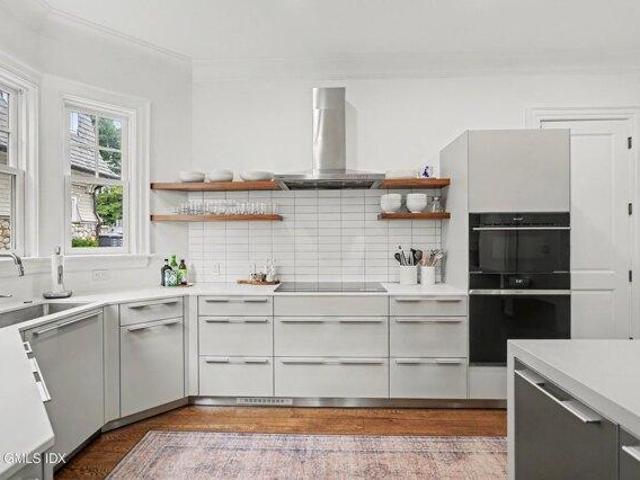 condo with 5 bedroom, Greenwich CT ES104190602